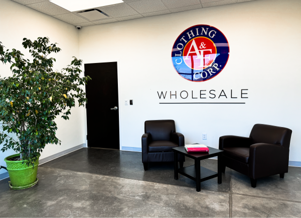 Second Hand Warehouse Gallery - A&E Used Clothing